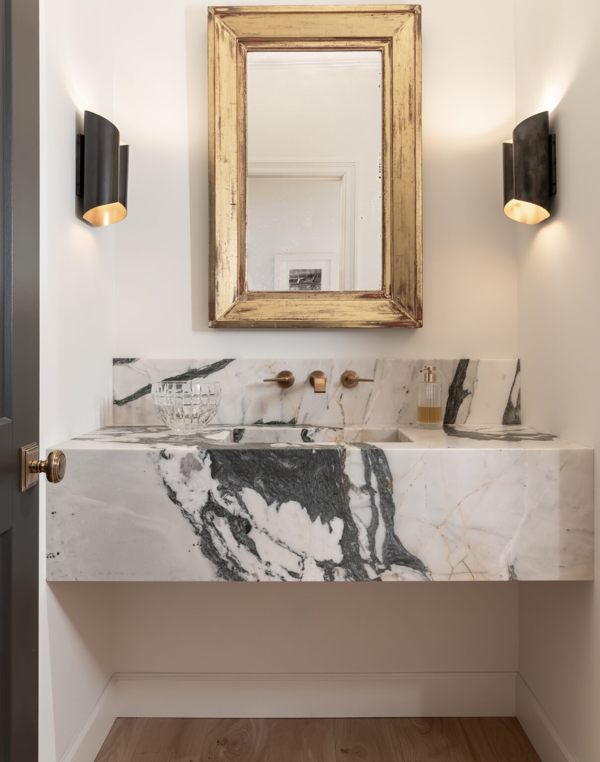 Floating Vanity Design: Modern Luxury for Your St. Louis Bathroom